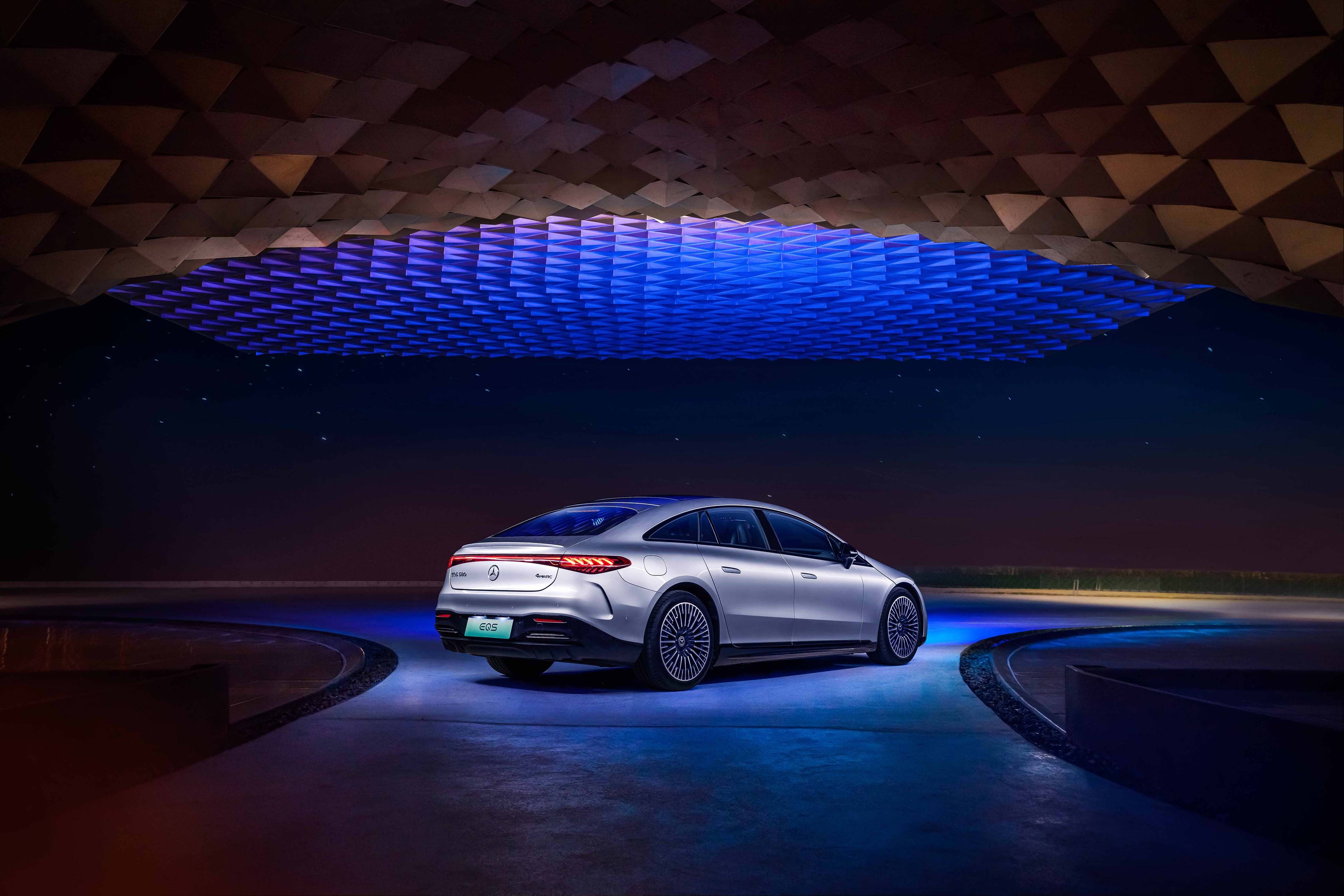 全新EQS中国市场正式上市 售价107.96-151.86万元-车讯网